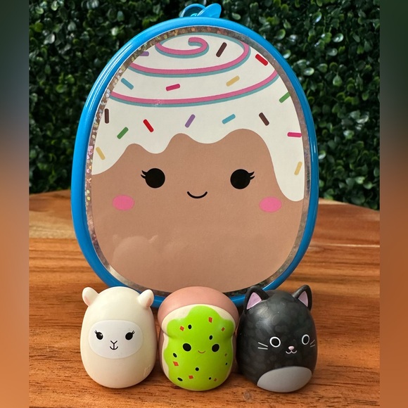 Squishmallows | Toys | Squishalong By Squishmallows Rease The Cinnamon Roll Clip Case Bundle ...